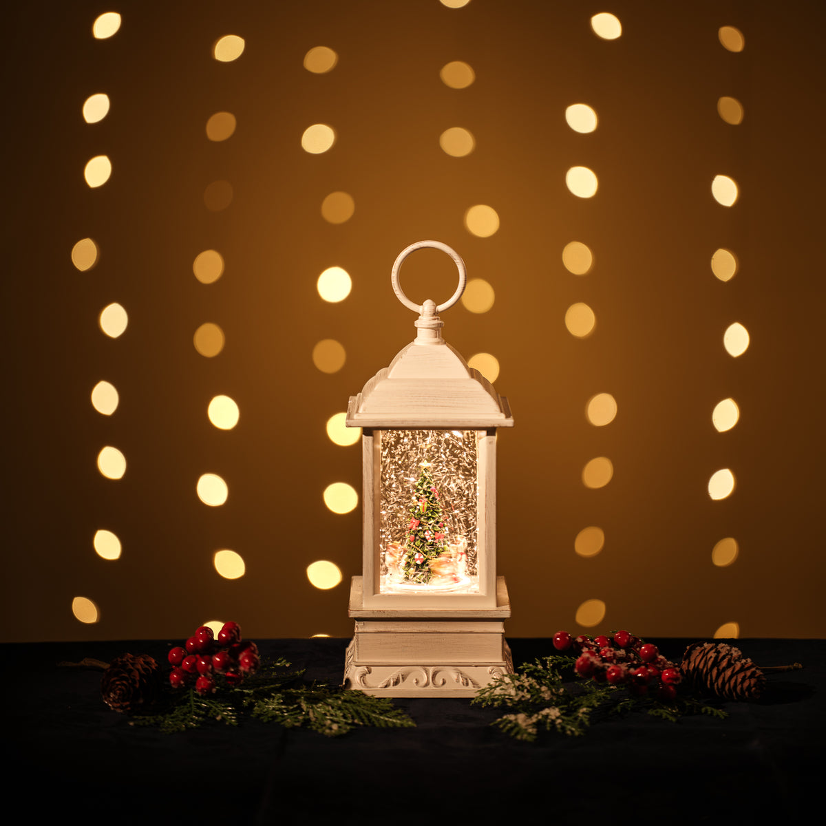 Medium Malta Lantern with Rotating Angle — Xmas & Co.